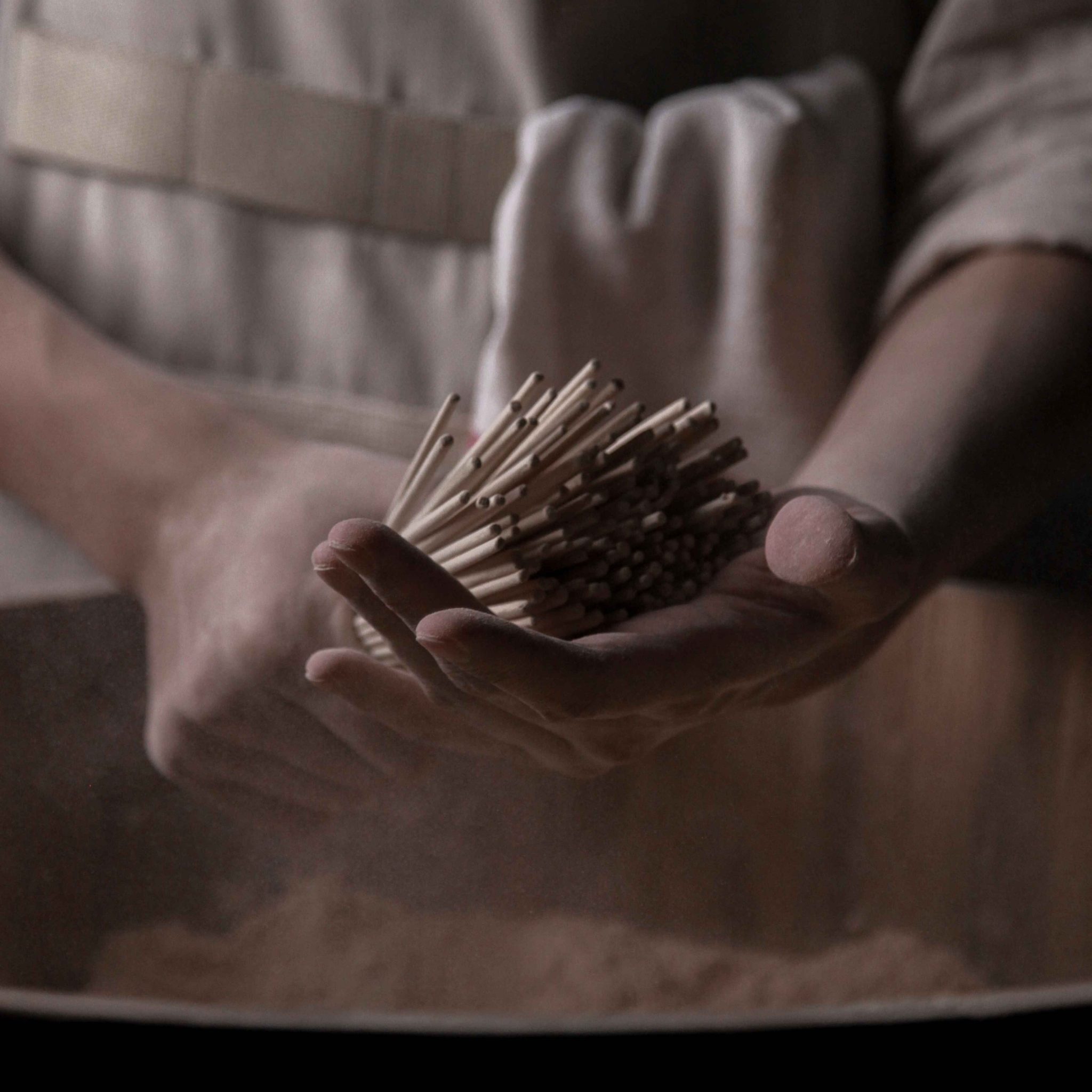 TRADITIONAL ASIAN INCENSE STICKS - Karmakamet