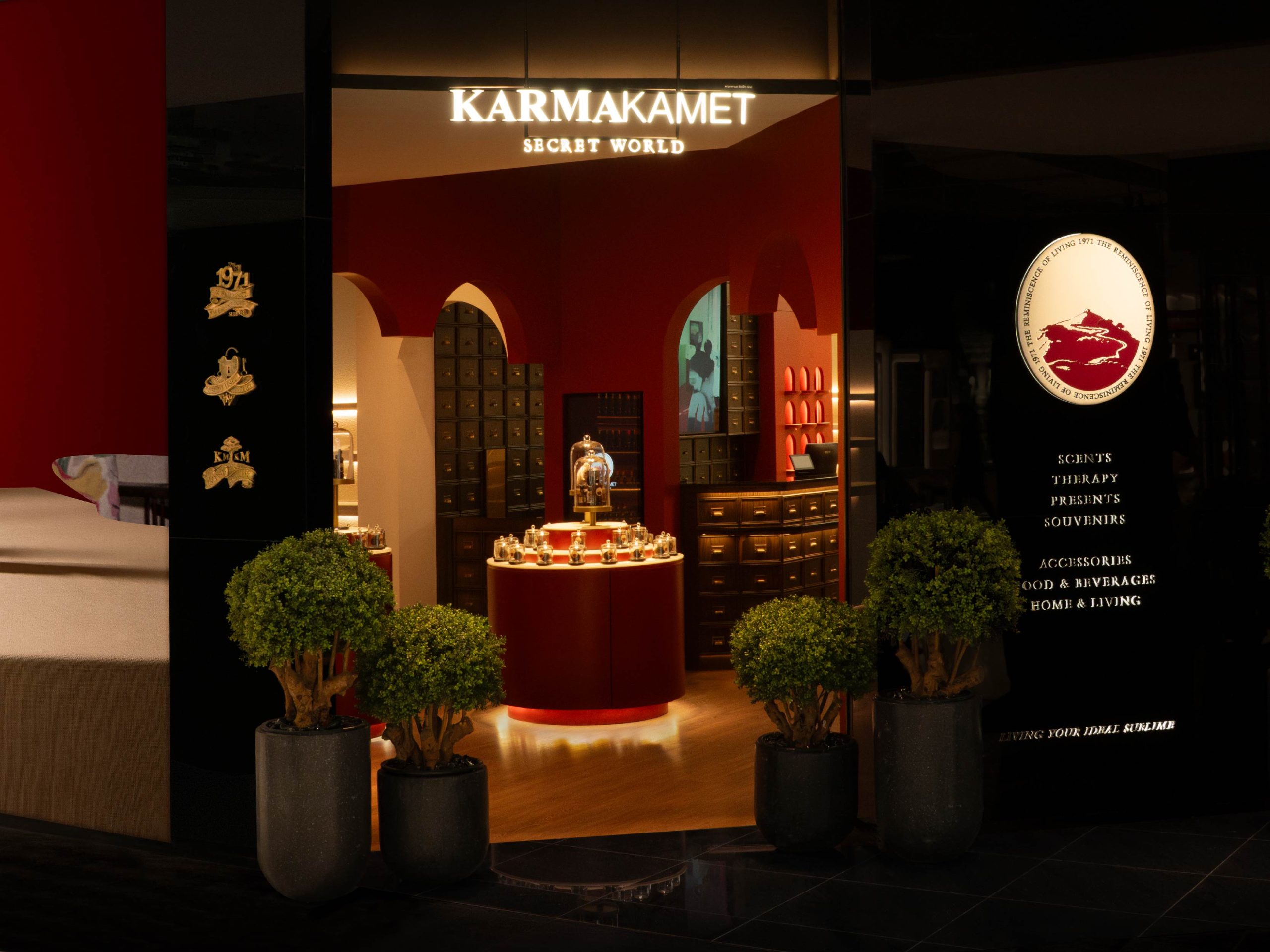 KARMAKAMET THE MALL LIFESTORE BANGKAPI - Karmakamet