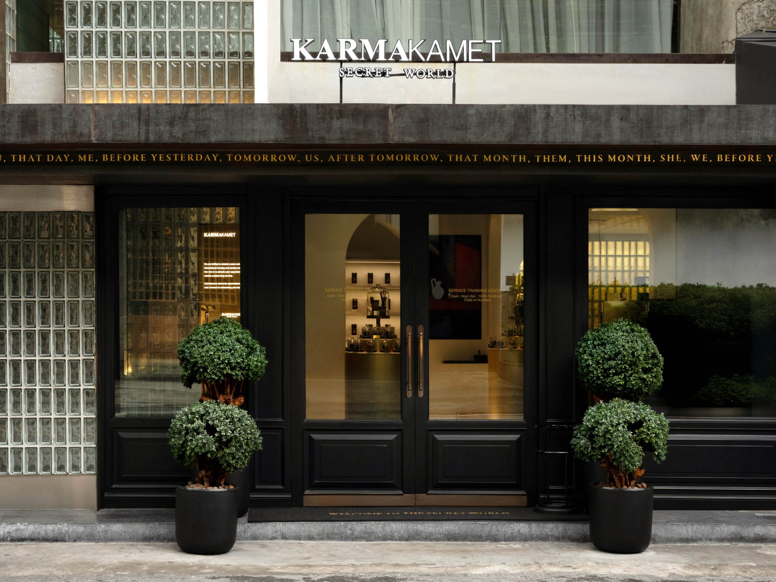 KARMAKAMET SUKHUMVIT 49 - Karmakamet